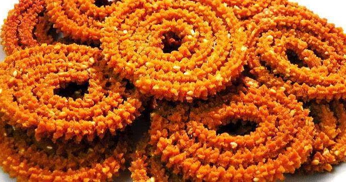 खमंग चकली (पाककृती)