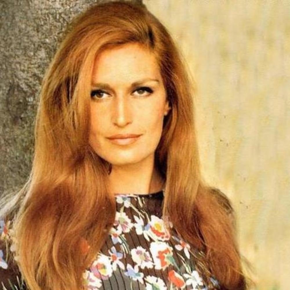 Lighting Up the Sky: Dalida