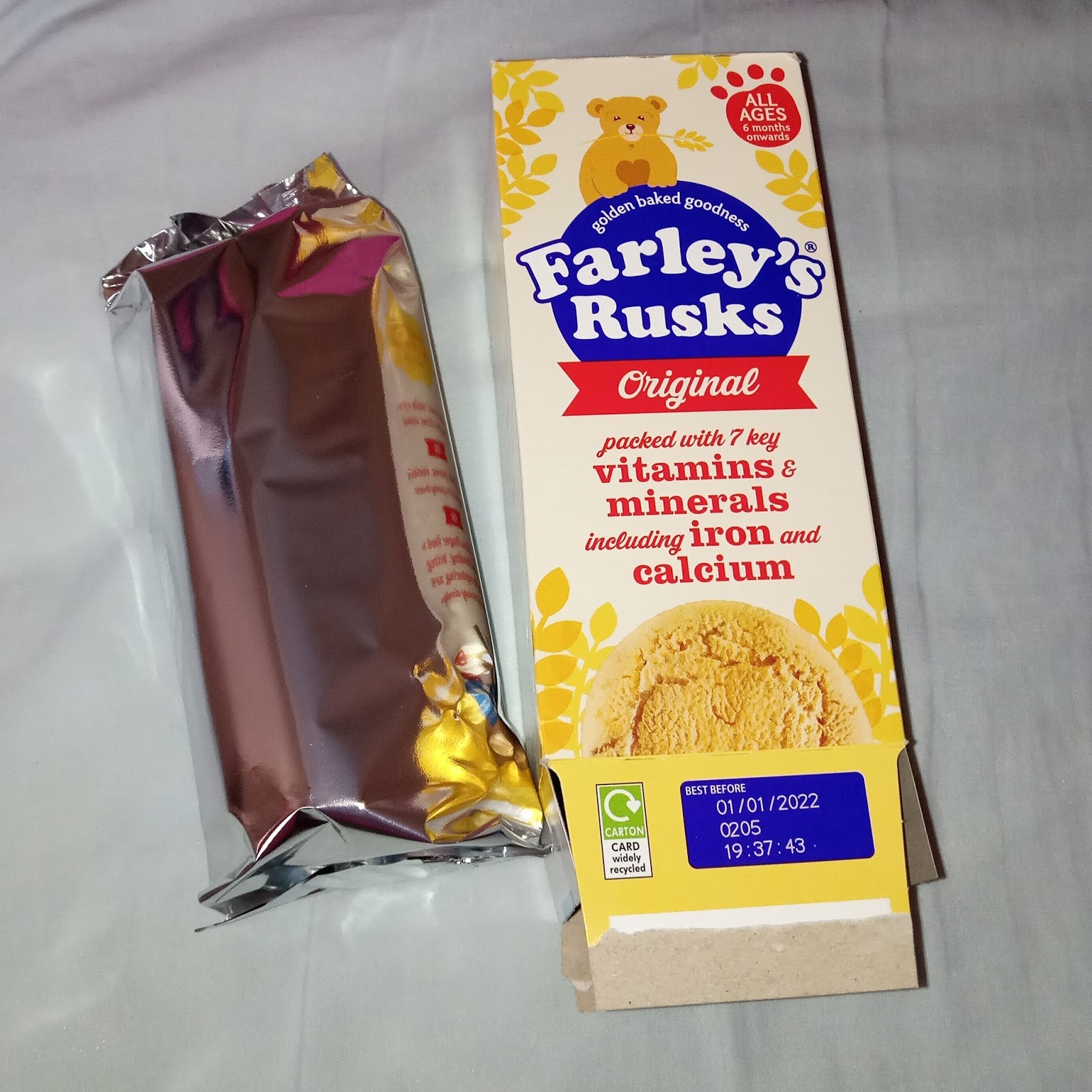 Supersupergirl's Food Reviews: [Review] Farley's Rusks