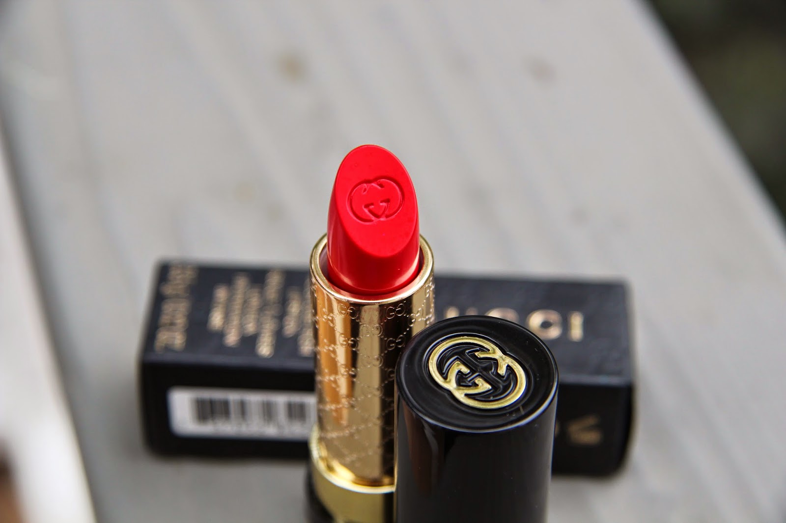 meganscribbles: Gucci Iconic Red 390 Luxurious Moisture Rich Lipstick ...