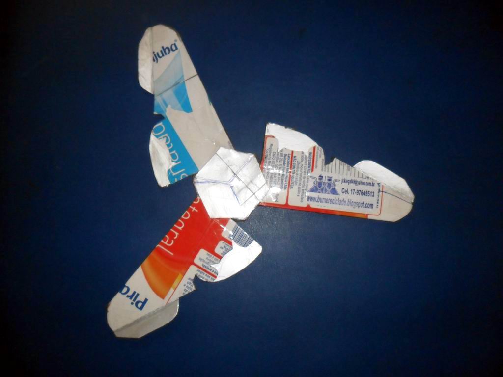 Bumerangue de Papel: Modelos atuais de bumerangue de papel