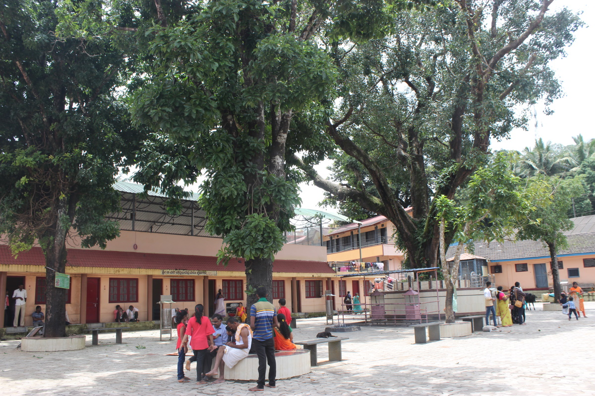 Journeys across Karnataka: Channabasaveshwara Gudi, Ulavi