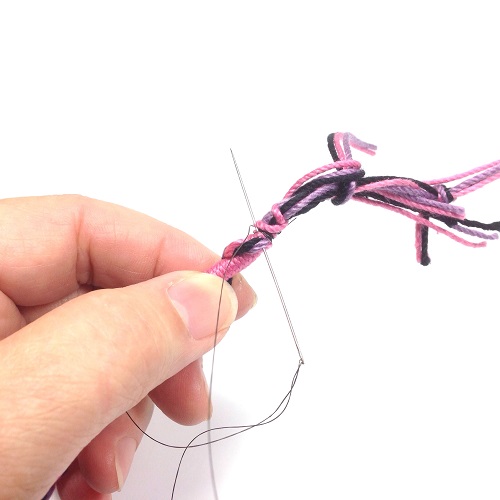 Easy and Fast Way to Make Thread Wrapped Bracelets / The Beading Gem