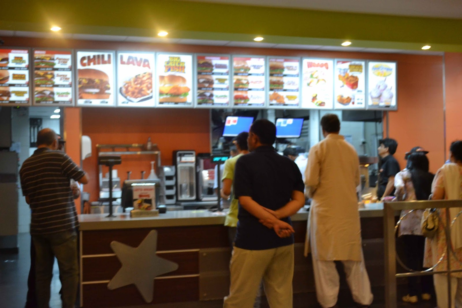Hardees North Nazimabad Karachi- A Local Burger King