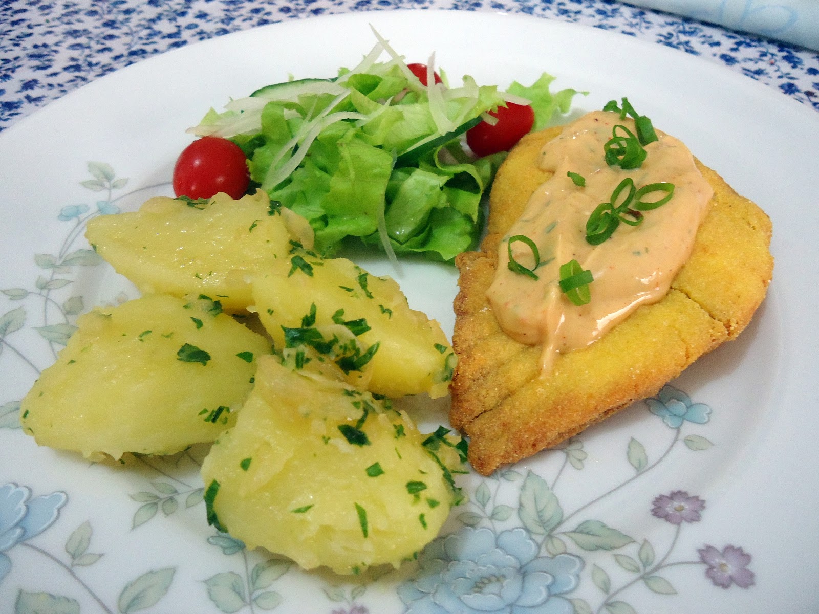 Gastromaníaco!: Peixe frito com molho de praia!