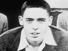 It starts with a birthstone...: Songs About People # 1,103 Thomas Pynchon