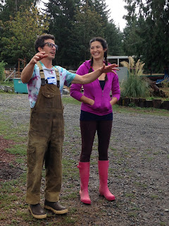 WSDA AgBriefs: Lessons shared on goat dairy farm walk