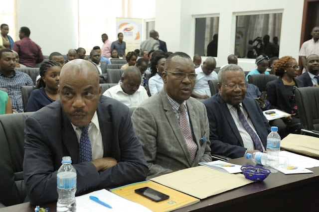 WATANZANIA WATAKIWA KUCHANGAMKIA FURSA YA MFUKO MPYA WA HATIFUNGANI (BOND FUND) - MICHUZI BLOG