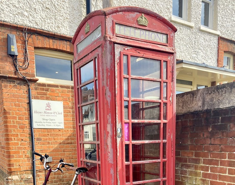 A Head Above the Parapet: Whitchurch Red Telephone Boxes – renovation