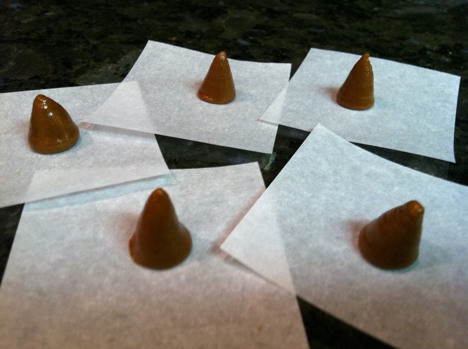 The Iced Queen: Royal Icing Ice Cream Cone