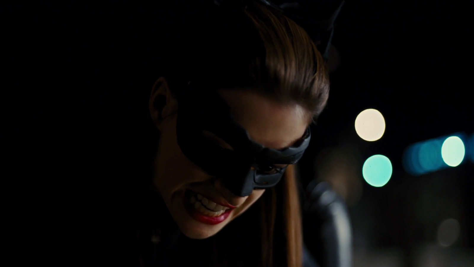Leather Beauty: Screencaps Post-The Dark Knight Rises-Part 1