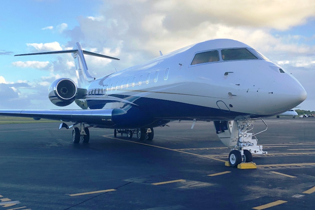 Central Queensland Plane Spotting: American Registered Bombardier BD ...