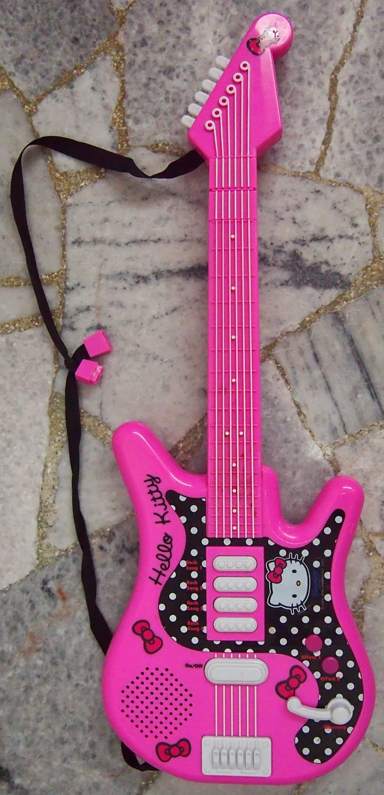 Hello Kitty Guitars at Janice Bowen blog