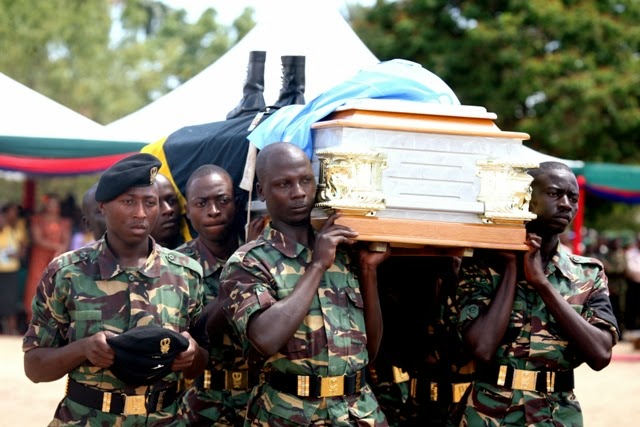 ASKARI WA JWTZ ALIYEJERUHIWA CONGO NA KUFARIKI AAGWA LEO LUGALO ...