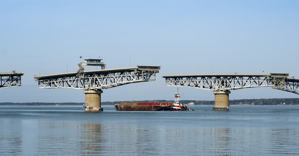 The Wandering Lensman: Double Swing Span Bridge