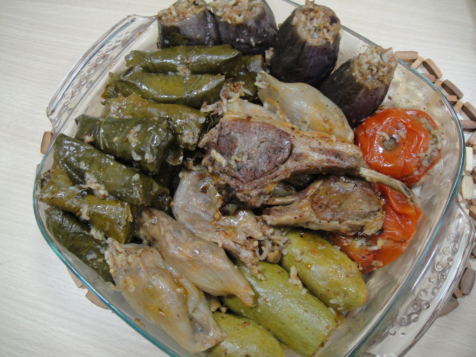 Maryam's Culinary Wonders: 525. Iraqi Dolma