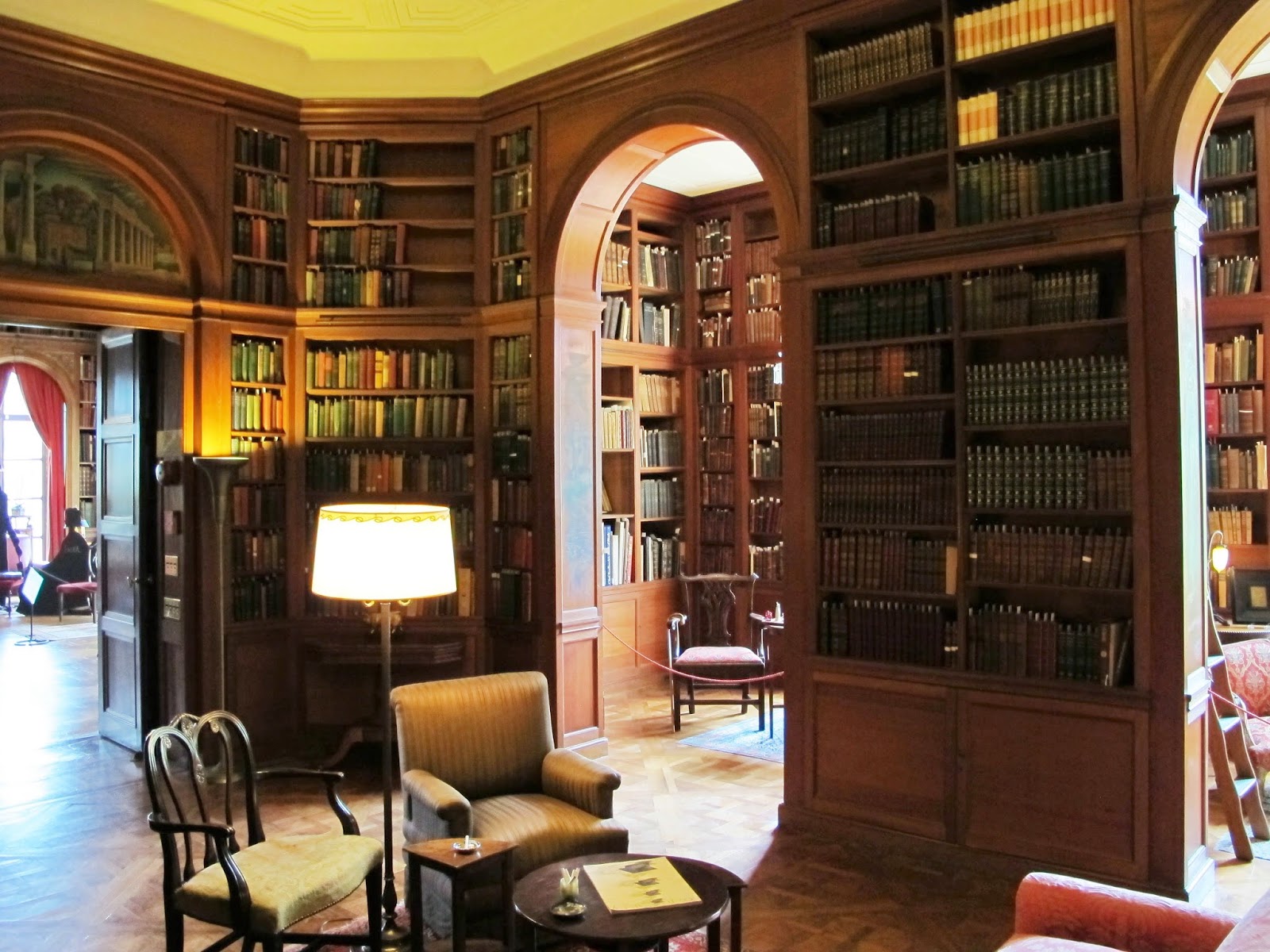 BIG OLD HOUSES: High Art and Deep Pockets