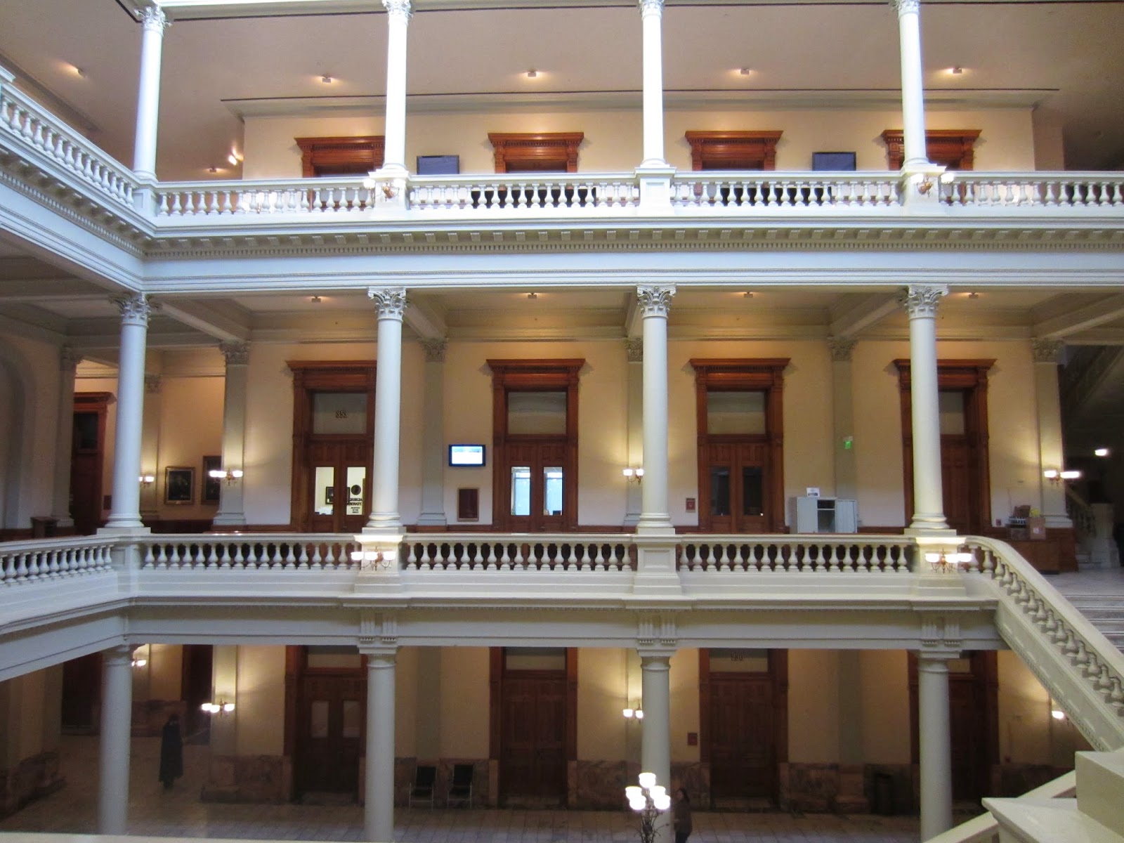 Souvenir Chronicles: ATLANTA, GEORGIA: STATE CAPITOL BUILDING