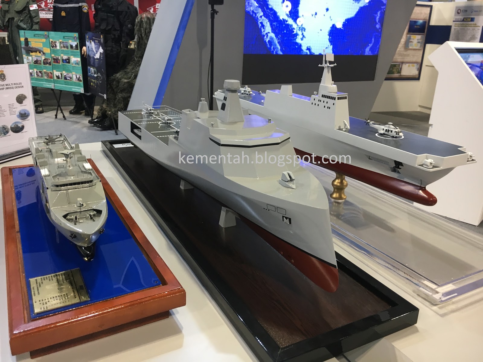 Senang Diri: Royal Malaysian Navy Multi-Role Support Ship MRSS design ...