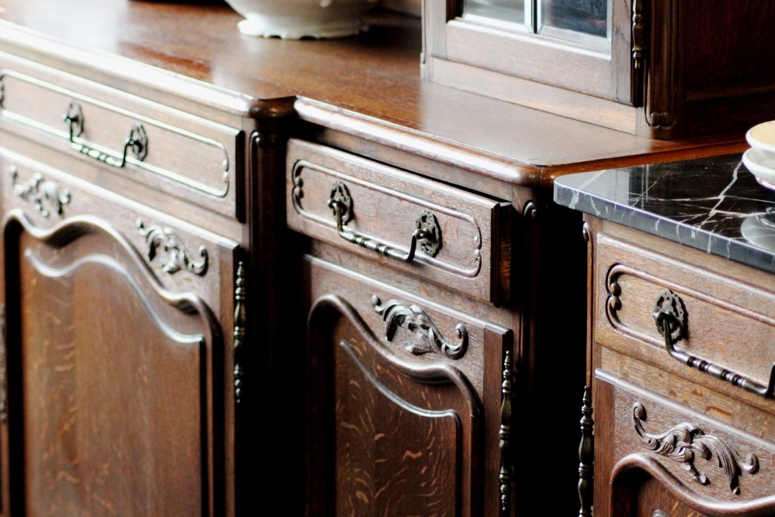 Retro Meble Stylowe: Meble w stylu Ludwika XV z charakterystycznymi ...