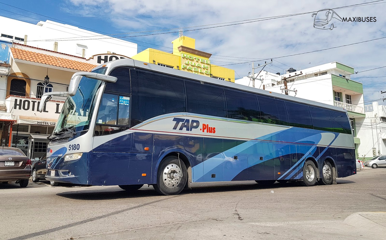 MAXIBUSES: TRANSPORTES Y AUTOBUSES DEL PACÍFICO, PLUS (TAP)