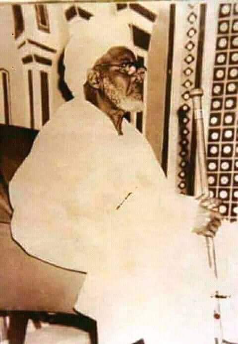 Le parcours diplomatique de Cheikh Ibrahim Niass