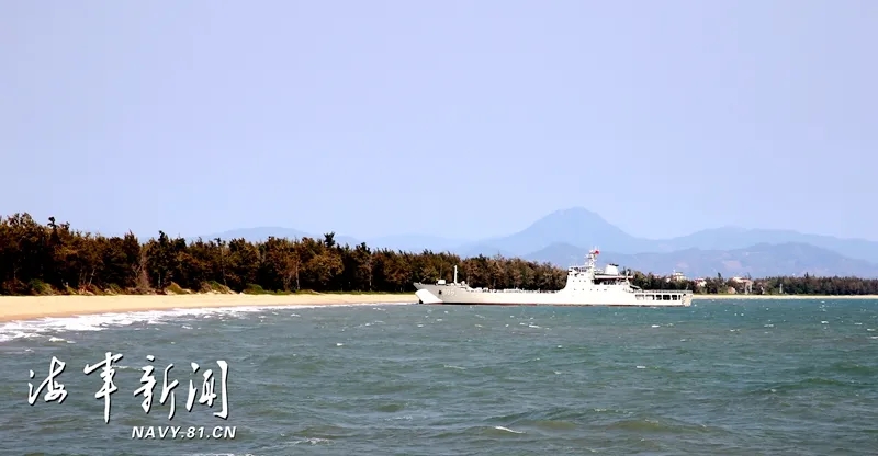 China Defense Blog: PR photos: Old China Navy LST