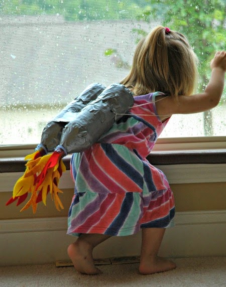 Easy Jet Pack Tutorial | What Can We Do With Paper And Glue