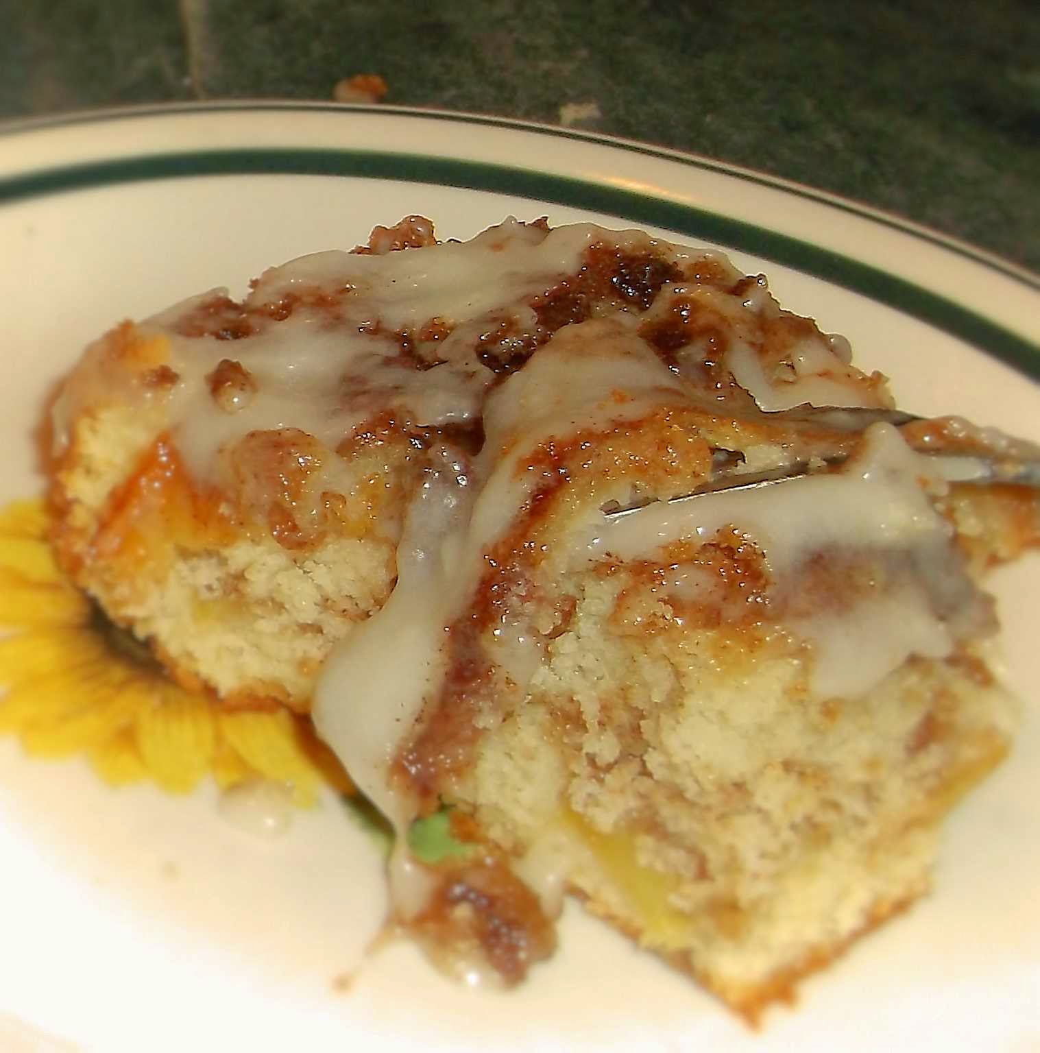 Three Little Hands to Hold: Amazing Apple Cake!!!