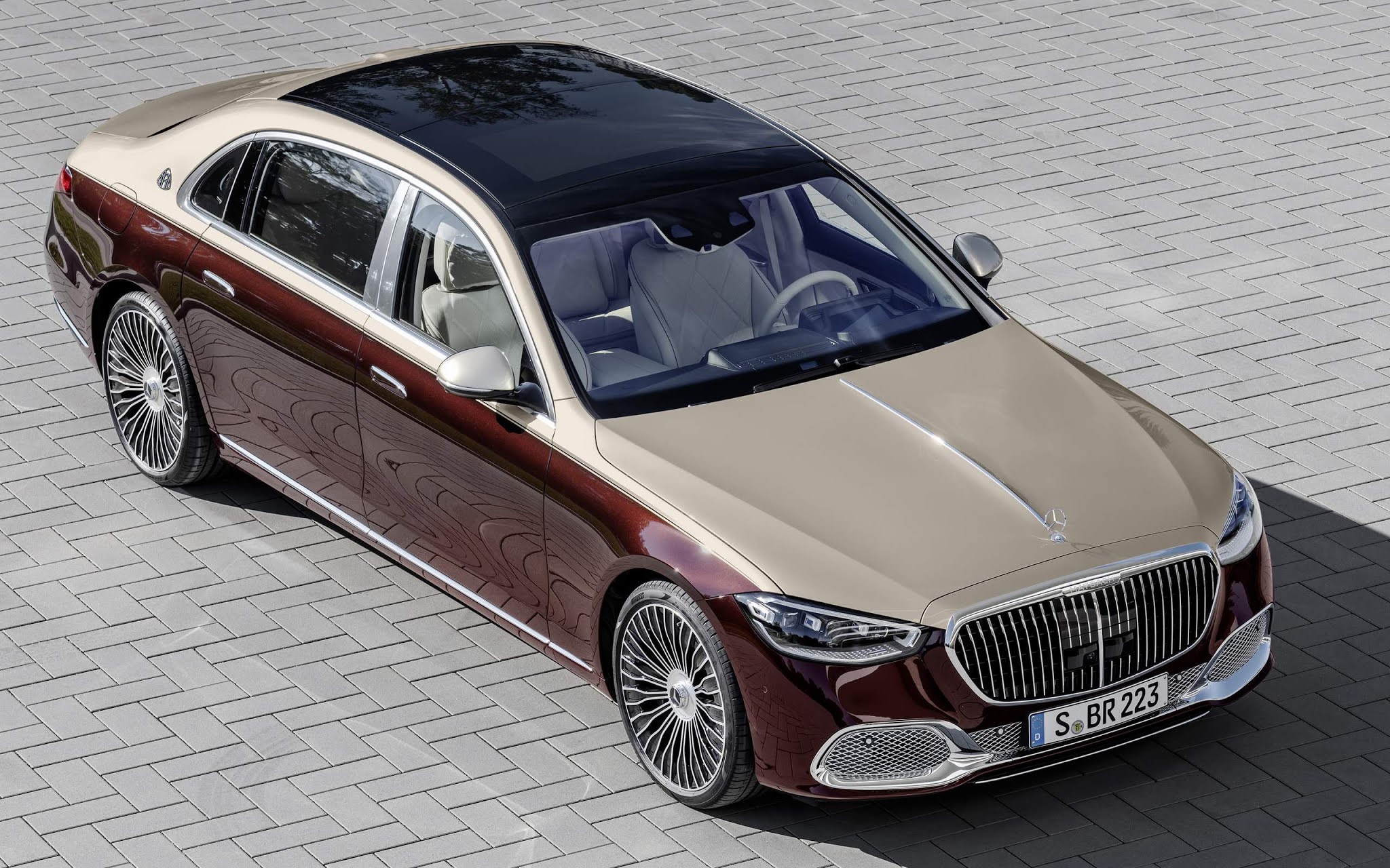 Mercedes-Maybach 2021 revelado como topo de ultra-luxo