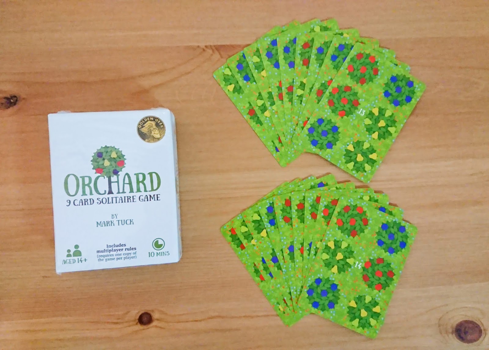 桌遊黑白講: [心得] Orchard : A 9 card solitaire game (繽紛果園)