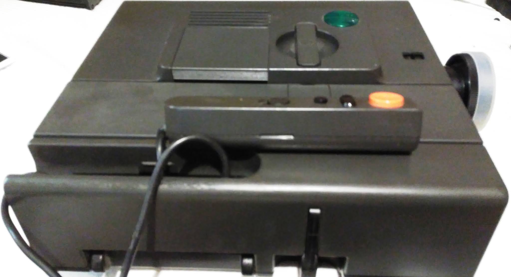 Retro Ordenadores Orty: Proyector de diapositivas Reflecta Diamator AF ...