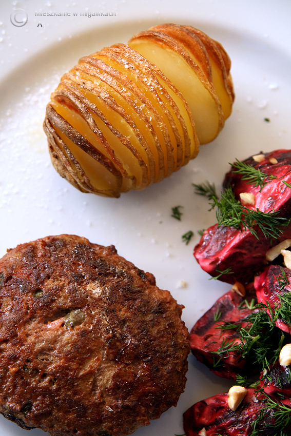 Mieszkanie w migawkach: Biff à la Lindström według Trine Hahnemann