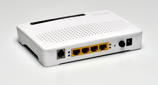 elblogdepedrosr: Modem Technicolor TG582n