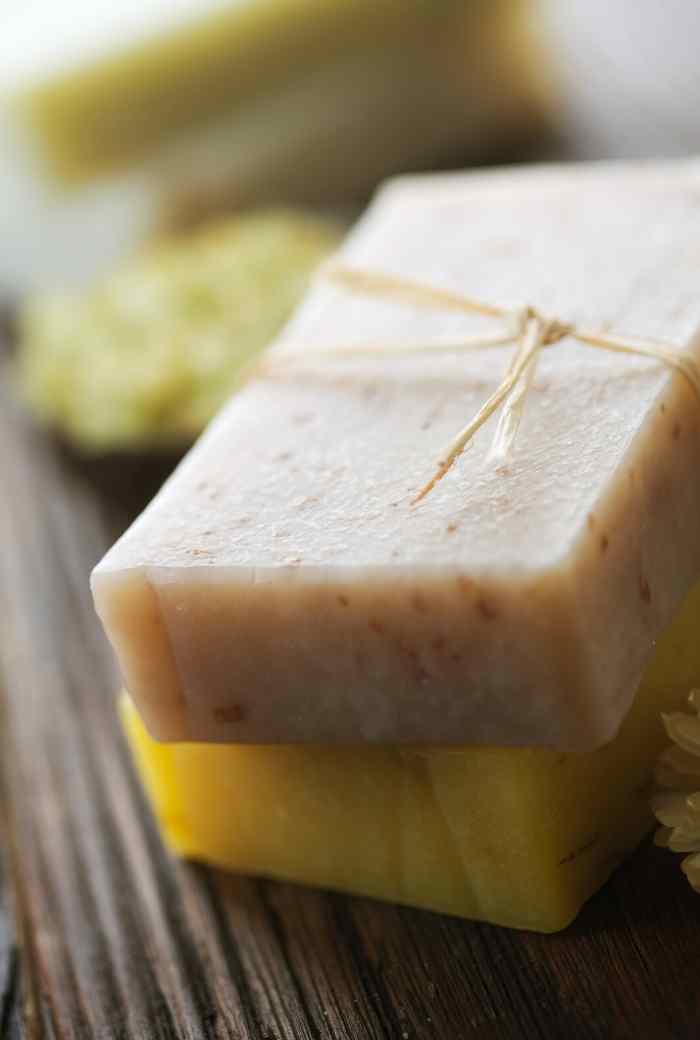 Pumice Melt and Pour Gardener's Soap Recipe With Calendula - Everything ...