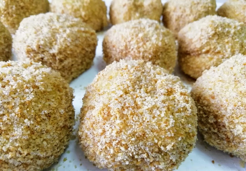 Hellena ...din bucataria mea...: Gomboti / galuste cu prune (varianta ...