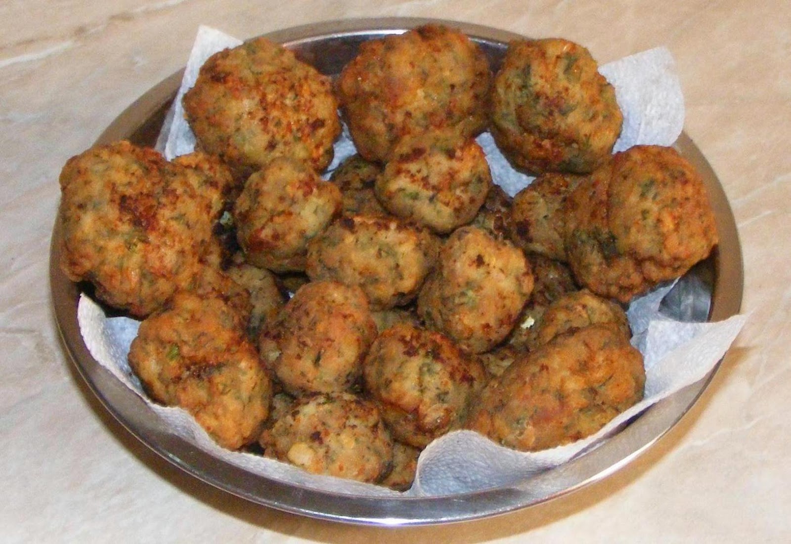 Chiftele cu sos | Preparatedevis.ro