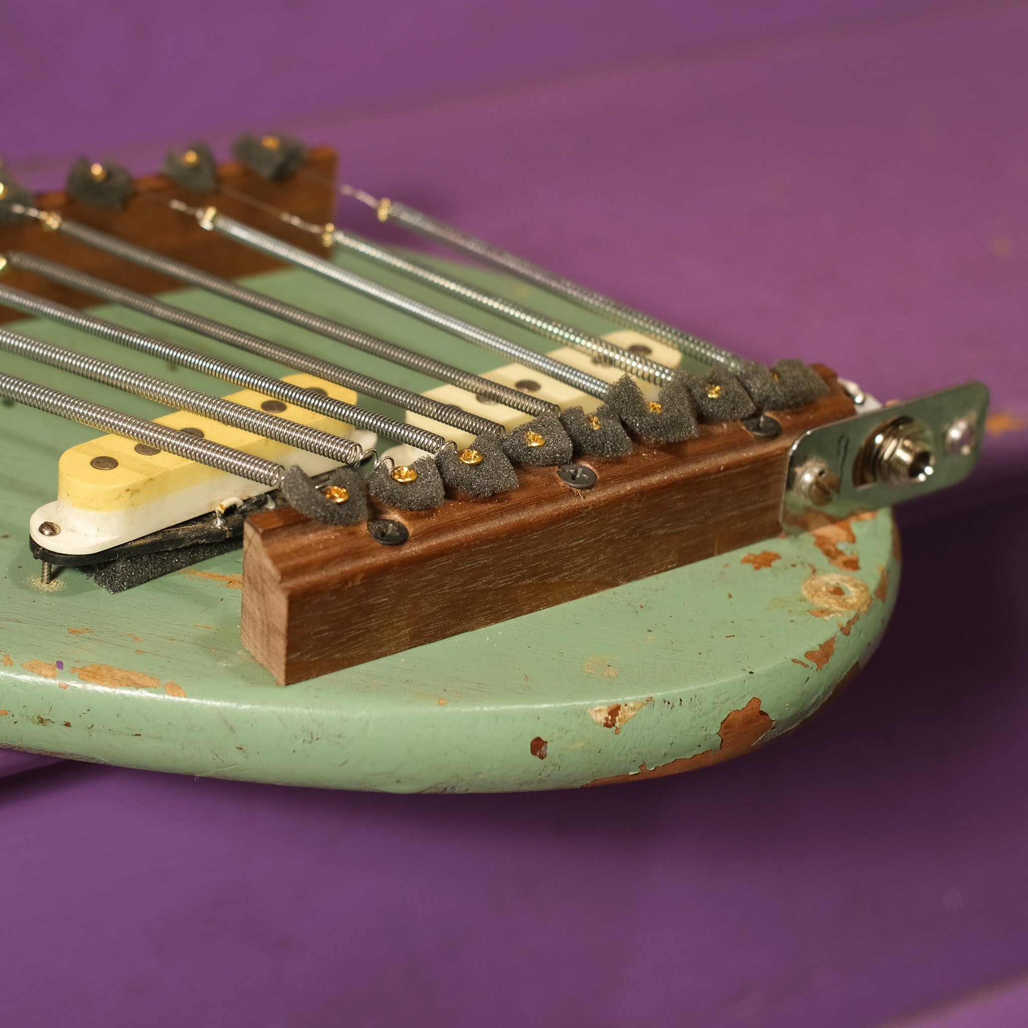 2021 Wildwood Electric Spring Zither Bass
