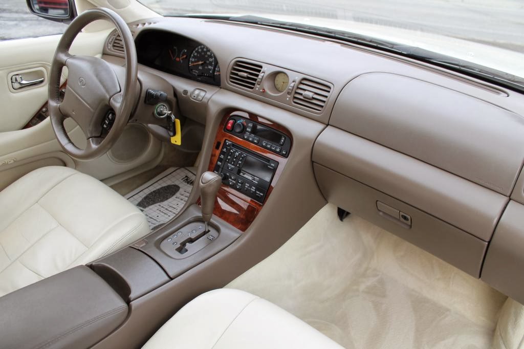 5k: 5-er Fighter: 1994 Infiniti J30 Y32, Low Miles - DailyTurismo