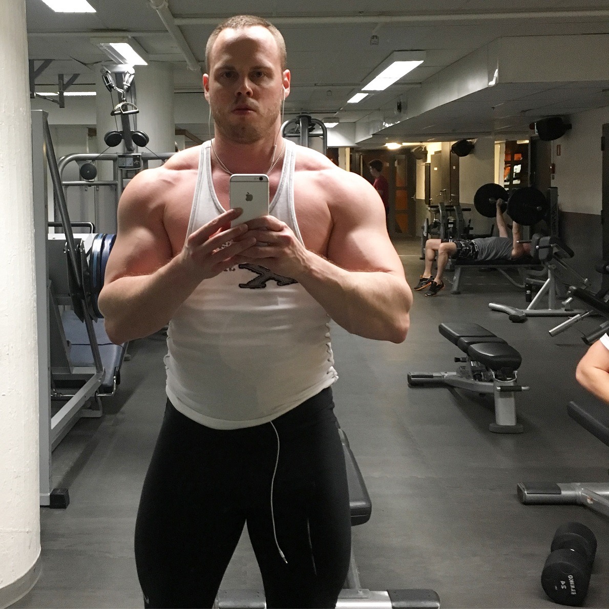 Muscle, Muscle, Muscle: Joakim Garder 1