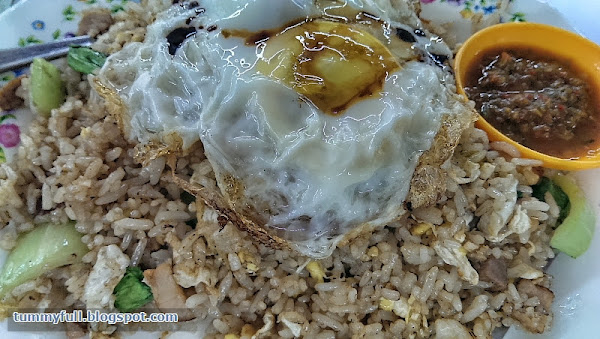 Eat Till Tummy Full: Student favourite - Uncle Soon fried rice @ SS15 ...