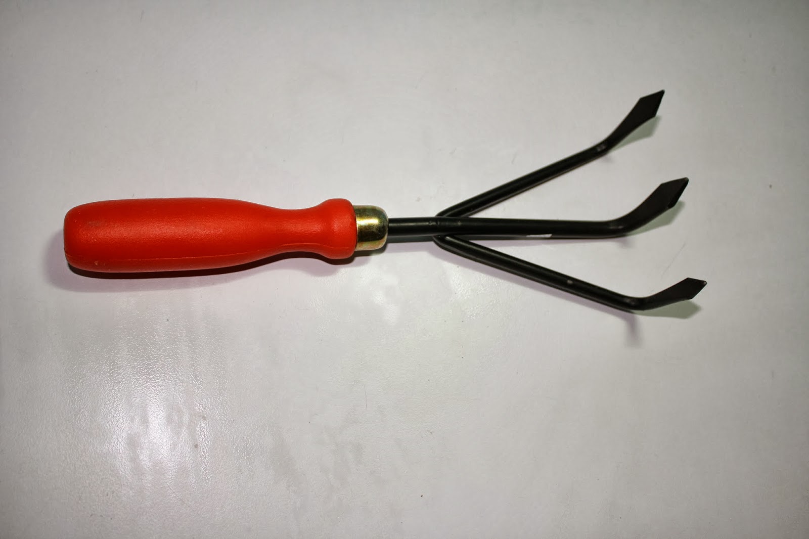 TERRACE GARDENING: Gardening Tools