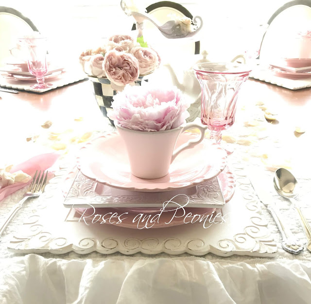 Roses and Peonies Table - Purple Chocolat Home