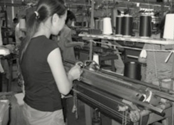 THE KNITTING PROCES,TYPES OF KNITTING MACHINES