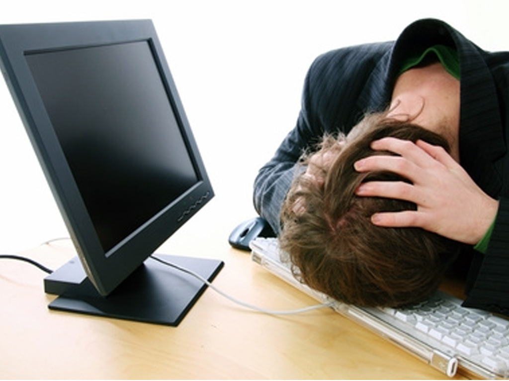 Computer Crisis? D & B Computer Services in North Miami Beach is the ...