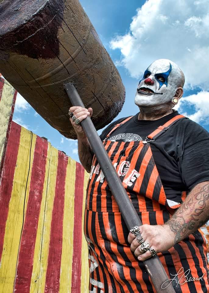 Halloween Haunts 365: HAUNT ACTOR INTERVIEWS!! KARNAGE!