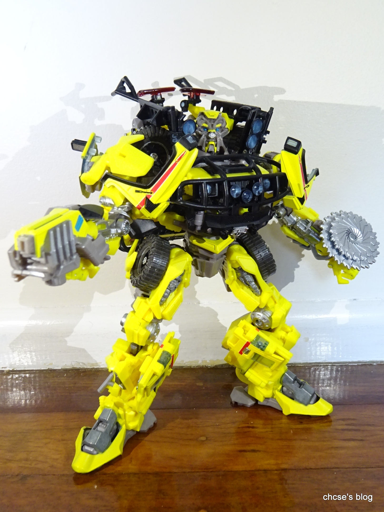 ChCse's blog: Toy Review: Transformers Masterpiece MPM-11 Ratchet