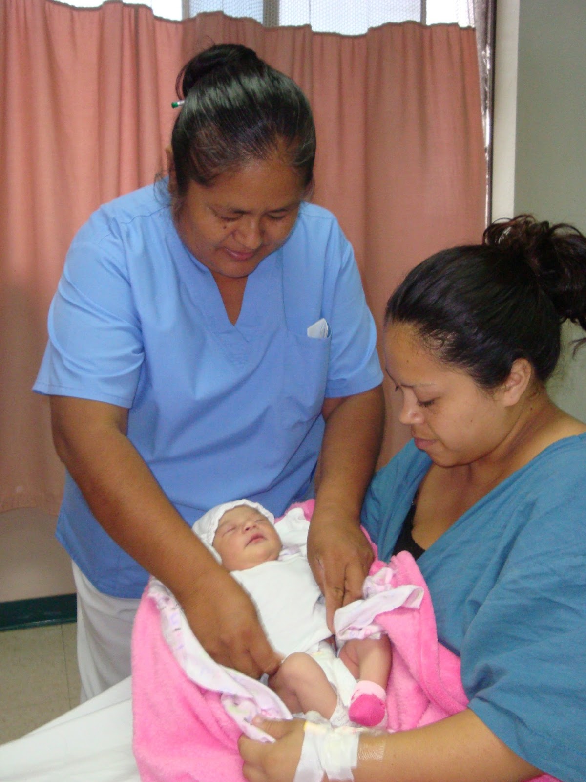 Sala de Prensa Virtual: PERSONAL DE SALUD PROTEGE BIENESTAR MATERNO ...