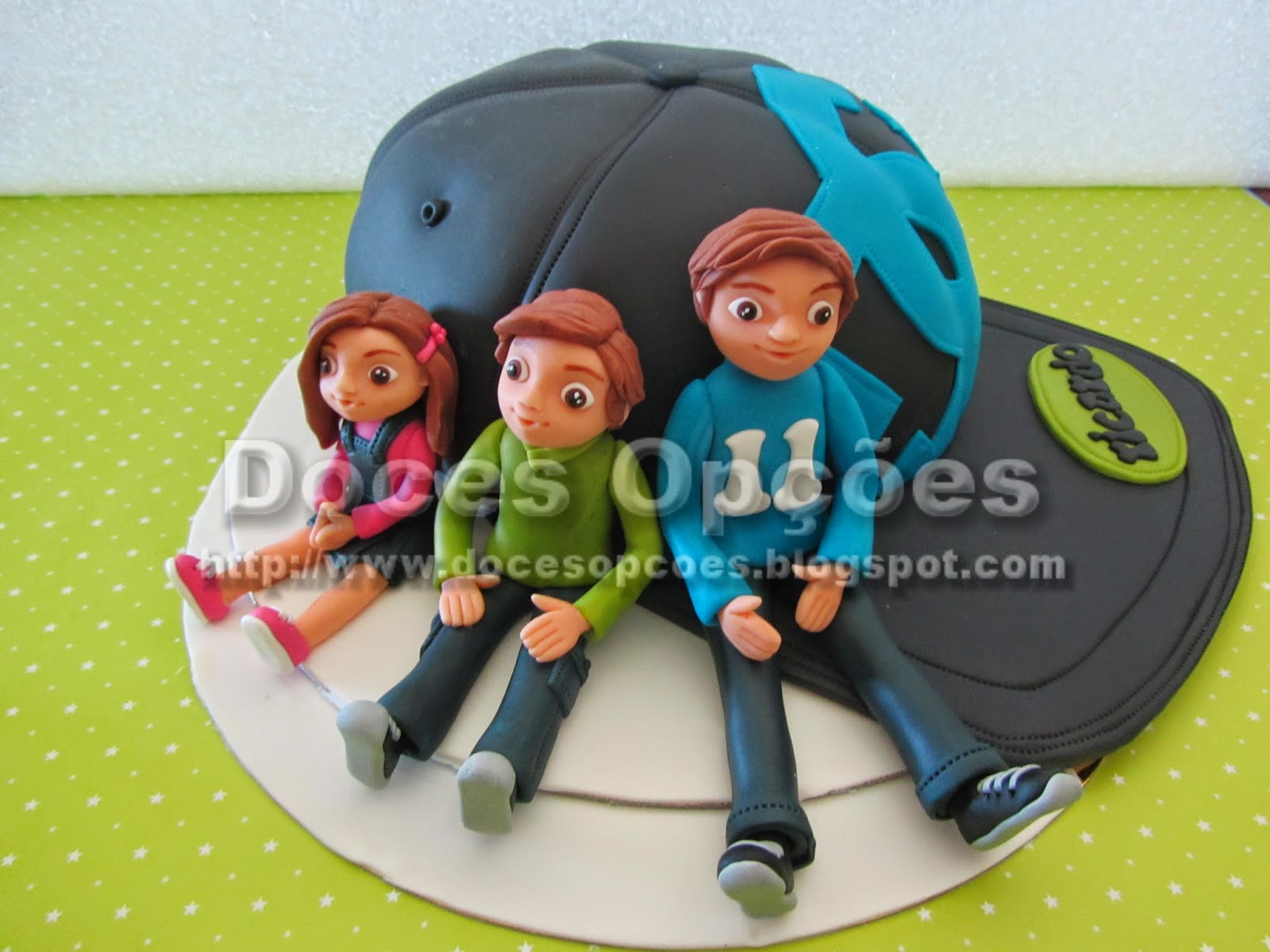 Doces Opções: Bolo Boné DC