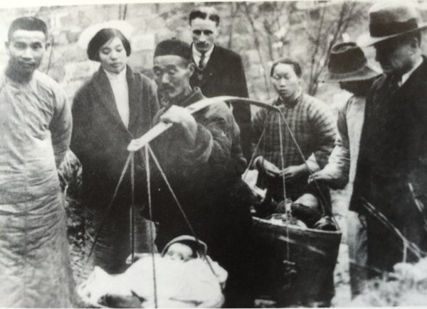 A Pilgrims Heart: John and Batty Stam